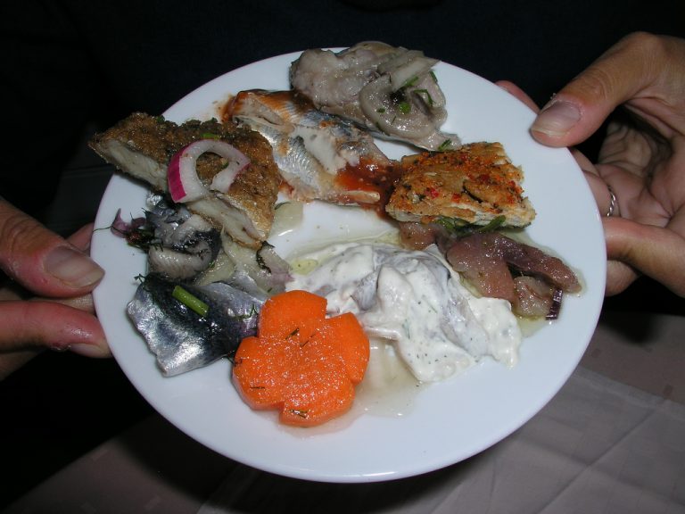 How to Pickle Fish the Easy Way – SurvivalKit.com